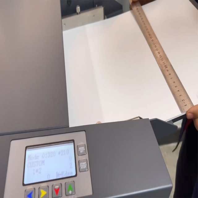 Brazilian distributor unlocks new function for CC330 card cutter ...